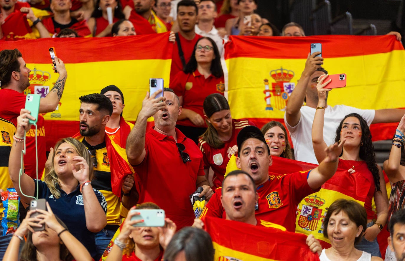 Final Eurocopa España Inglaterra La Fonteta Vibra Con La Final De